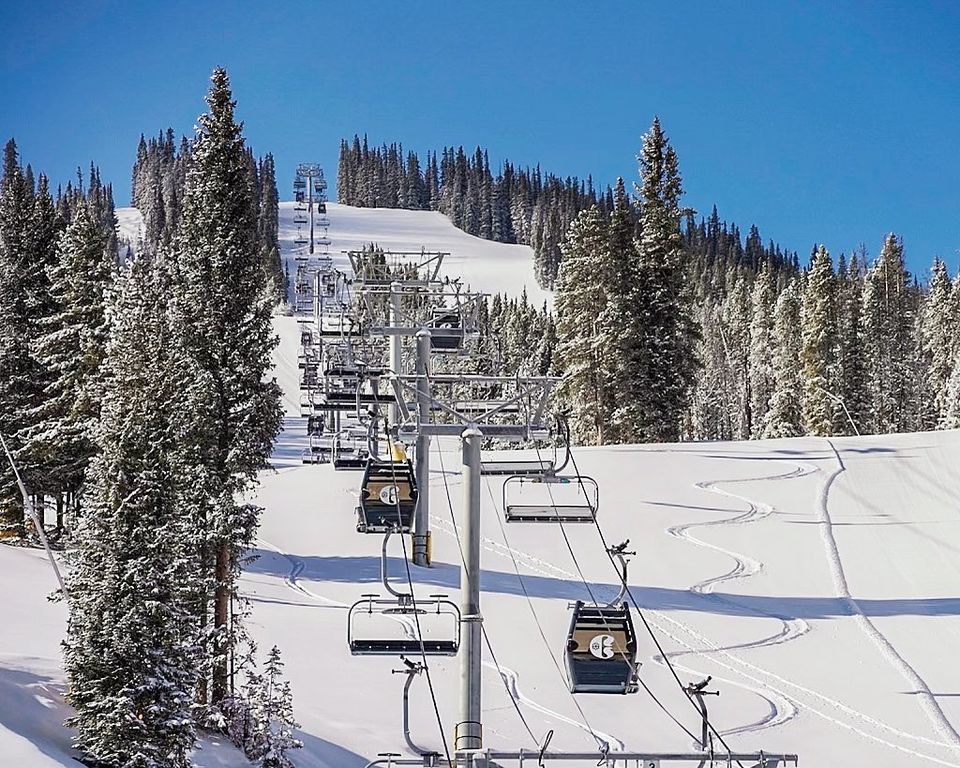 Copper Mountain Ski Resort - CoolWorks.com